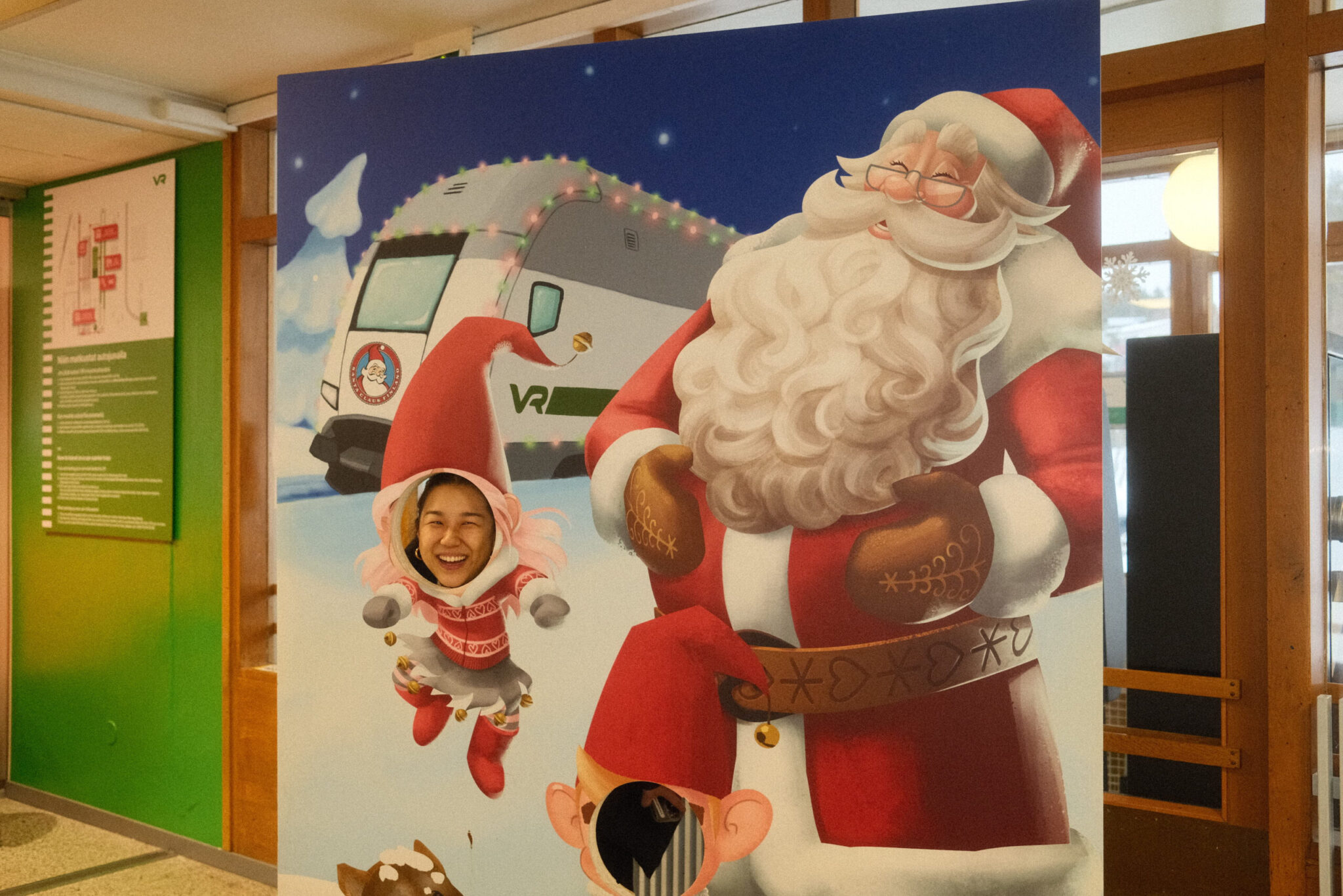 Lapland Overnight Train: My Experience on the Santa Claus Express ...
